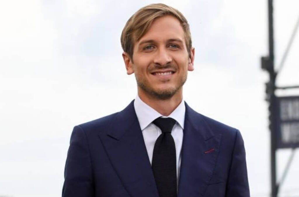 Jason Mcintyre, Bio, Wiki, Age, NFL, Fox Sports, Wife, Instagram, Net ...