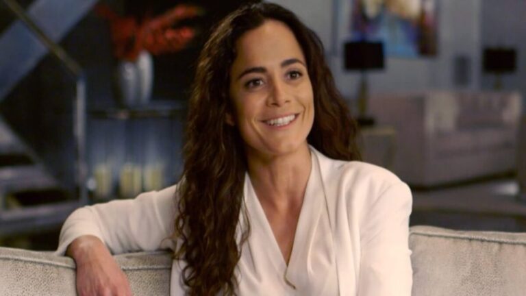 Alice Braga Bio, Age, Partner, Ethnicity, Height, Movies, Net Worth ...