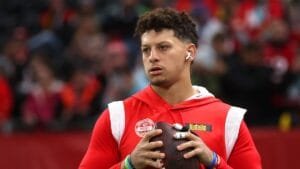 Patrick Mahomes Bio, Age, Height, Brother, Parents, Net Worth ...