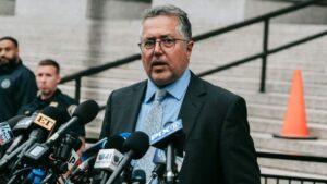 Marc Agnifilo Bio, Age, Wife, Ethnicity, Education, Kids, Net Worth ...