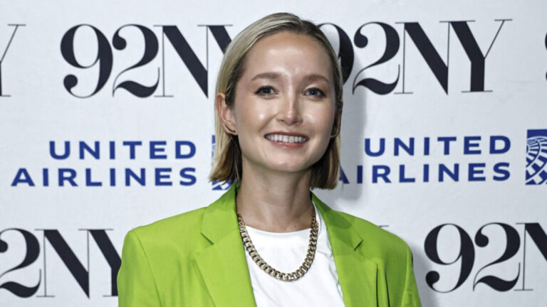 Dasha Burns NBC, Bio, Age, Height, Husband, Net Worth | thebiographybytes