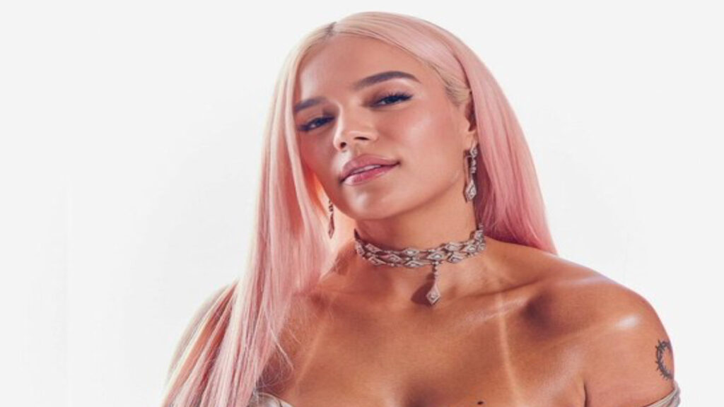 Karol G Bio, Age, Height, Songs, Documentary, Net Worth | thebiographybytes