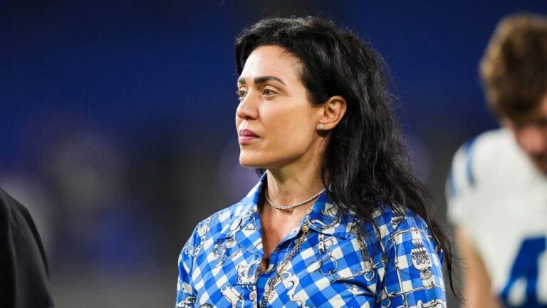 Carlie Irsay-Gordon Bio, Age, Height, Husband, Net Worth ...