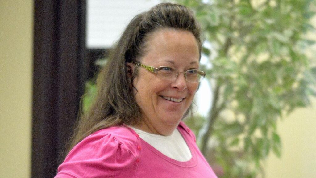 Kim Davis Bio, Age, Height, Spouse, Marriages, Appeal, Net Worth ...
